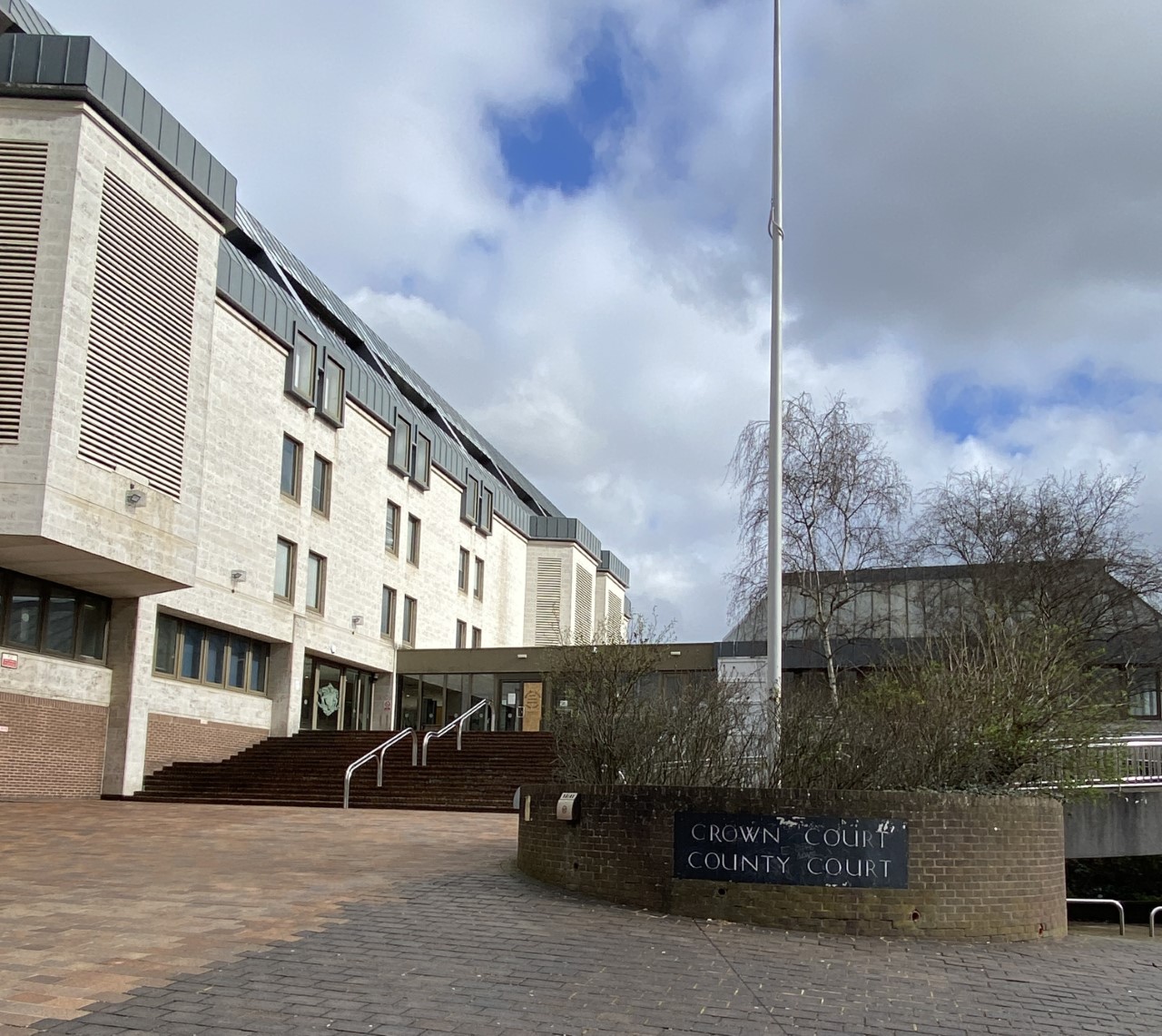 Illegal tobacco smuggler jailed after Dover arrest